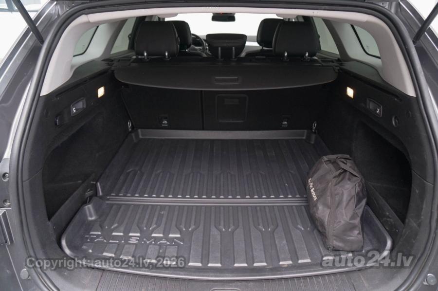 Grey Renault Talisman 2018 in Tallinn, with an engine capacity of 1.60 L and mileage of 194 thousand km for 10990 €, photo 11 on AUTOMOTO.COM.LV