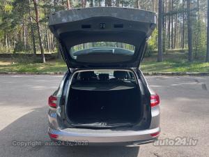 Pelēks Renault Talisman 2020 Veru, ar dzinēja tilpumu 2.00 L un nobraukumu 75 tūkst. km par 15500 €, foto 8 vietnē AUTOMOTO.COM.LV