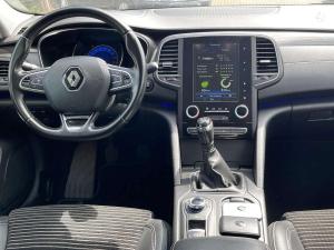 Red Renault Talisman 2017 in Taurage, with an engine capacity of 1.60 L and mileage of 227 thousand km for 6190 €, photo 6 on AUTOMOTO.COM.LV