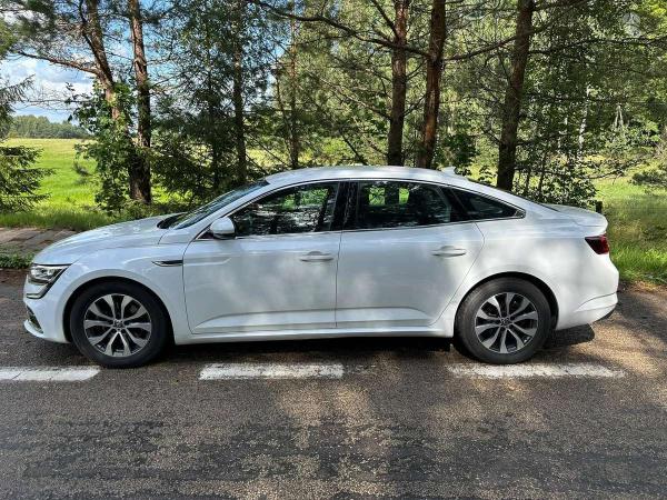 Renault Talisman 2021 in Taurage, with an engine capacity of 2.00 L and mileage of 335 thousand km for 6900 €, photo 8 on AUTOMOTO.COM.LV