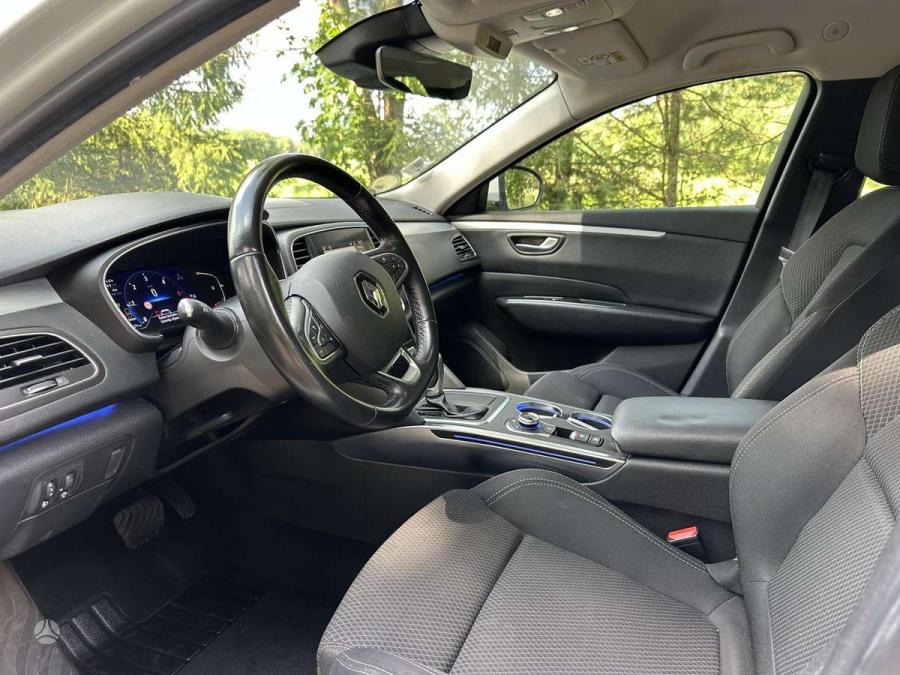 Renault Talisman 2021 in Taurage, with an engine capacity of 2.00 L and mileage of 335 thousand km for 6900 €, photo 15 on AUTOMOTO.COM.LV
