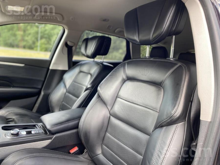 Violet Renault Talisman 2016 in Riga, with an engine capacity of 1.60 L and mileage of 208 thousand km for 10500 €, photo 9 on AUTOMOTO.COM.LV