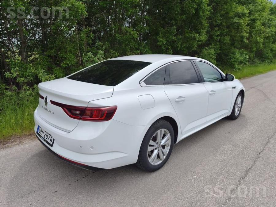White Renault Talisman 2016 in Jelgava, with an engine capacity of 1.60 L and mileage of 260 thousand km for 7700 €, photo 9 on AUTOMOTO.COM.LV