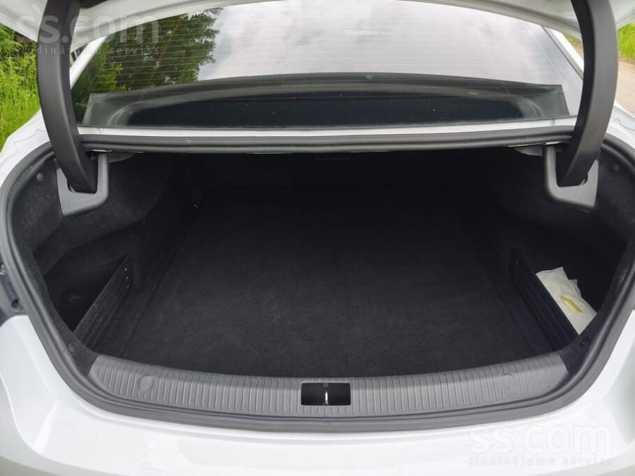 White Renault Talisman 2016 in Jelgava, with an engine capacity of 1.60 L and mileage of 260 thousand km for 7700 €, photo 20 on AUTOMOTO.COM.LV