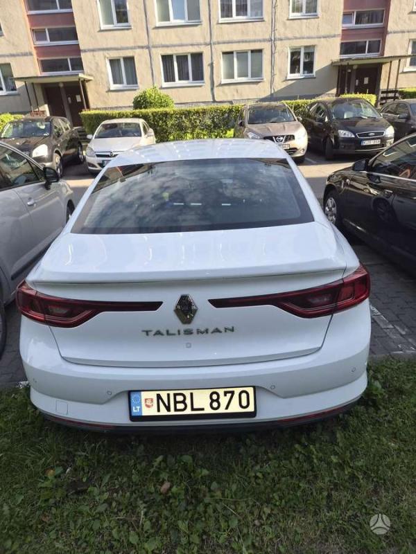 White Renault Talisman 2019 in Klaipeda, with an engine capacity of 1.60 L and mileage of 238 thousand km for 8000 €, photo 4 on AUTOMOTO.COM.LV