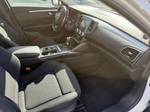 White Renault Talisman 2021 in Taurage, with an engine capacity of 2.00 L and mileage of 333 thousand km for 6700 €, photo 9 on AUTOMOTO.COM.LV