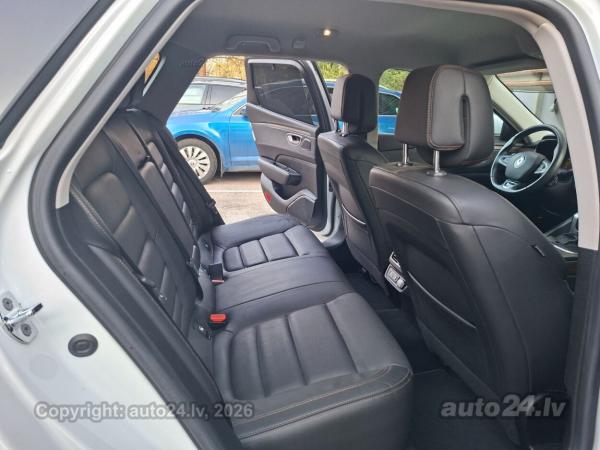 Balts Renault Talisman 2016 Tallina, ar dzinēja tilpumu 1.60 L un nobraukumu 121 tūkst. km par 9990 €, foto 11 vietnē AUTOMOTO.COM.LV