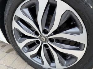 White Renault Talisman 2018 in Klaipeda, with an engine capacity of 1.60 L and mileage of 169 thousand km for 8850 €, photo 11 on AUTOMOTO.COM.LV