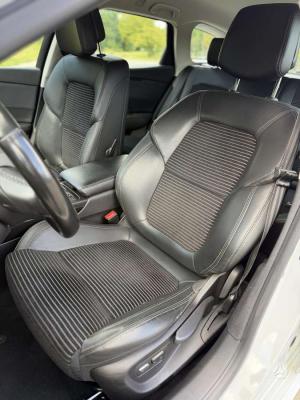 White Renault Talisman 2020 in Kaunas, with an engine capacity of 1.75 L and mileage of 269 thousand km for 5600 €, photo 9 on AUTOMOTO.COM.LV