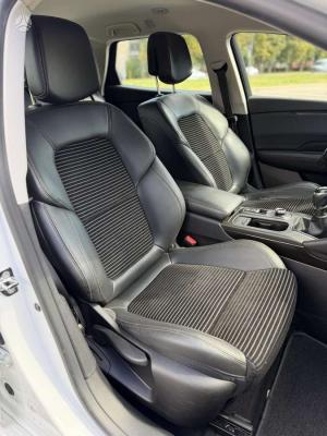 White Renault Talisman 2020 in Kaunas, with an engine capacity of 1.75 L and mileage of 269 thousand km for 5600 €, photo 13 on AUTOMOTO.COM.LV
