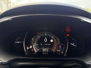 White Renault Talisman 2020 in Kaunas, with an engine capacity of 1.75 L and mileage of 269 thousand km for 5600 €, photo 27 on AUTOMOTO.COM.LV