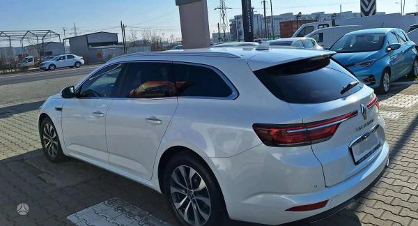 White Renault Talisman 2021 in Klaipeda, with an engine capacity of 2.00 L and mileage of 199 thousand km for 15499 €, photo 4 on AUTOMOTO.COM.LV