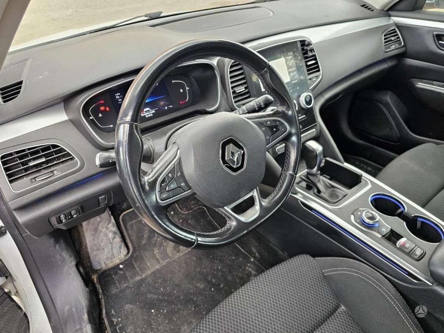 White Renault Talisman 2021 in Kaunas, with an engine capacity of 2.00 L and mileage of 191 thousand km for 4999 €, photo 18 on AUTOMOTO.COM.LV