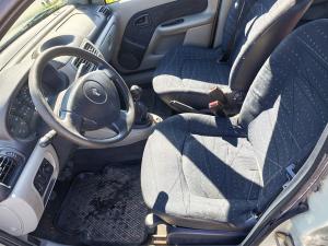 Zaļš Renault Thalia 2004 Tallina, ar dzinēja tilpumu 1.50 L un nobraukumu 226 tūkst. km par 1290 €, foto 7 vietnē AUTOMOTO.COM.LV
