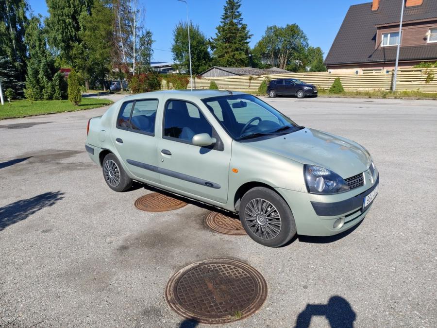 Zaļš Renault Thalia 2004 Tallina, ar dzinēja tilpumu 1.50 L un nobraukumu 226 tūkst. km par 1290 €, foto 10 vietnē AUTOMOTO.COM.LV