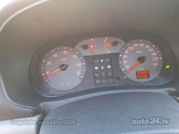 Zaļš Renault Thalia 2006 Tallina, ar dzinēja tilpumu 1.10 L un nobraukumu 70 tūkst. km par 1450 €, foto 3 vietnē AUTOMOTO.COM.LV