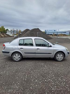 Pelēks Renault Thalia 2006 Tallina, ar dzinēja tilpumu 1.10 L un nobraukumu 106 tūkst. km par 790 €, foto 3 vietnē AUTOMOTO.COM.LV