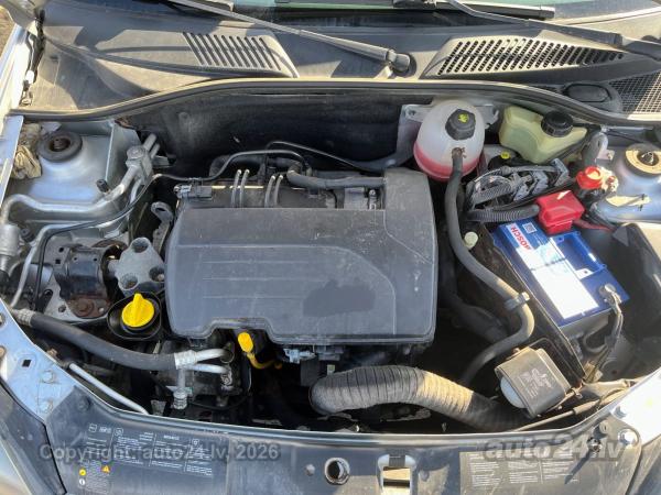 Grey Renault Thalia 2011 in Tallinn, with an engine capacity of 1.10 L and mileage of 169 thousand km for 1200 €, photo 9 on AUTOMOTO.COM.LV
