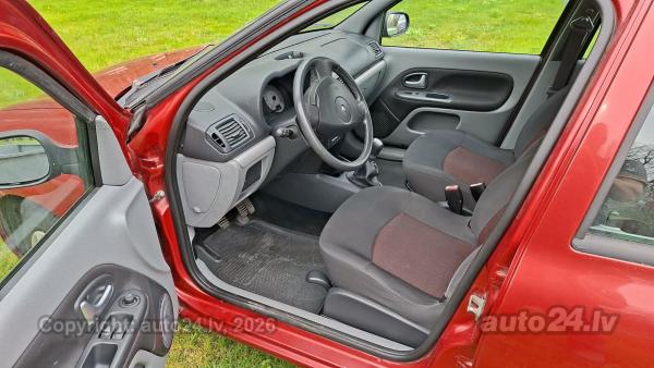 Red Renault Thalia 2007 in Tallinn, with an engine capacity of 1.10 L and mileage of 118 thousand km for 1400 €, photo 4 on AUTOMOTO.COM.LV