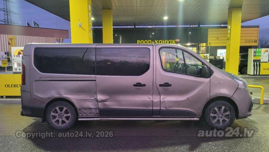 Smilšu krāsa Renault Trafic 2016 Tallina, ar dzinēja tilpumu 1.60 L un nobraukumu 282 tūkst. km par 8000 €, foto 5 vietnē AUTOMOTO.COM.LV
