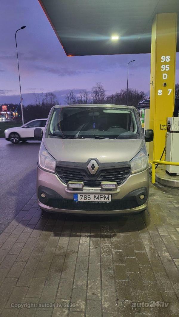 Beige Renault Trafic 2016 in Tallinn, with an engine capacity of 1.60 L and mileage of 282 thousand km for 8000 €, photo 6 on AUTOMOTO.COM.LV