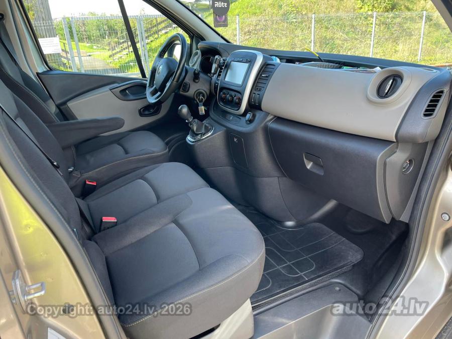 Beige Renault Trafic 2016 in Kivioli, with an engine capacity of 1.60 L and mileage of 257 thousand km for 12400 €, photo 18 on AUTOMOTO.COM.LV