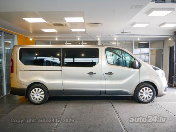 Beige Renault Trafic 2017 in Tallinn, with an engine capacity of 1.60 L and mileage of 186 thousand km for 13490 €, photo 2 on AUTOMOTO.COM.LV