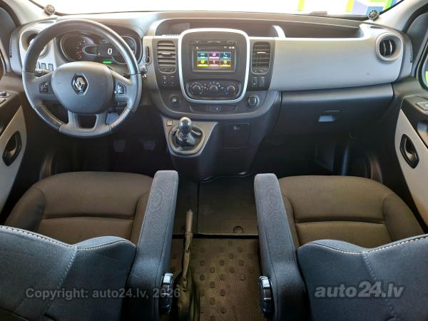 Smilšu krāsa Renault Trafic 2019 Tartu, ar dzinēja tilpumu 1.60 L un nobraukumu 195 tūkst. km par 16900 €, foto 6 vietnē AUTOMOTO.COM.LV