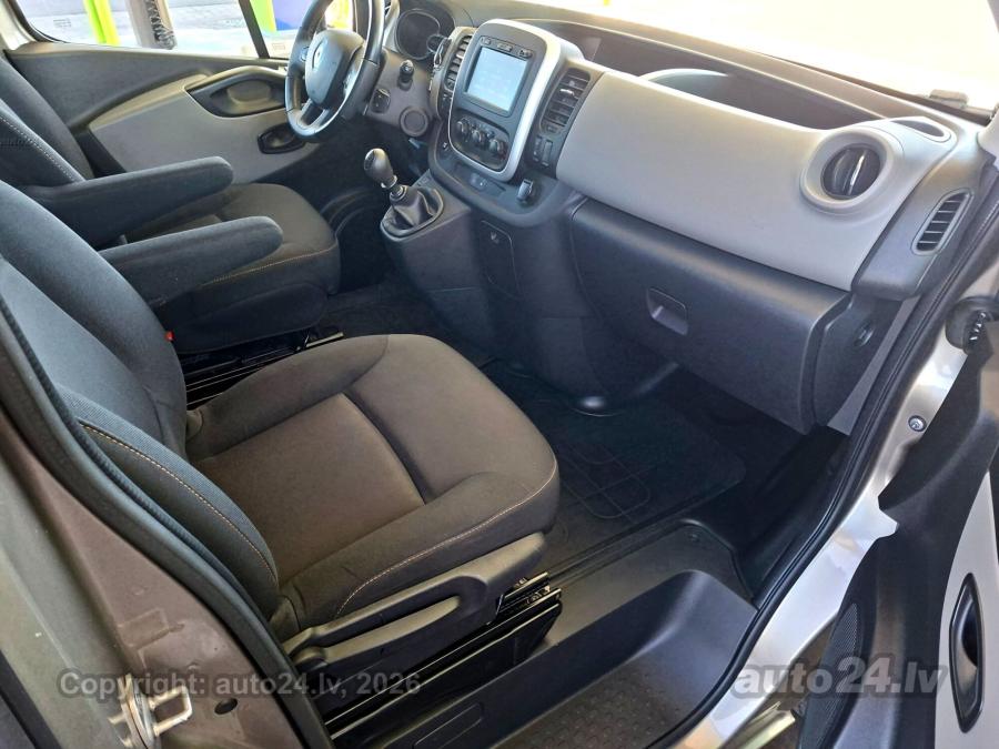 Smilšu krāsa Renault Trafic 2019 Tartu, ar dzinēja tilpumu 1.60 L un nobraukumu 195 tūkst. km par 16900 €, foto 9 vietnē AUTOMOTO.COM.LV