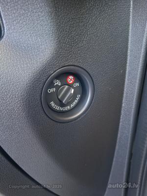 Smilšu krāsa Renault Trafic 2019 Tartu, ar dzinēja tilpumu 1.60 L un nobraukumu 195 tūkst. km par 16900 €, foto 16 vietnē AUTOMOTO.COM.LV