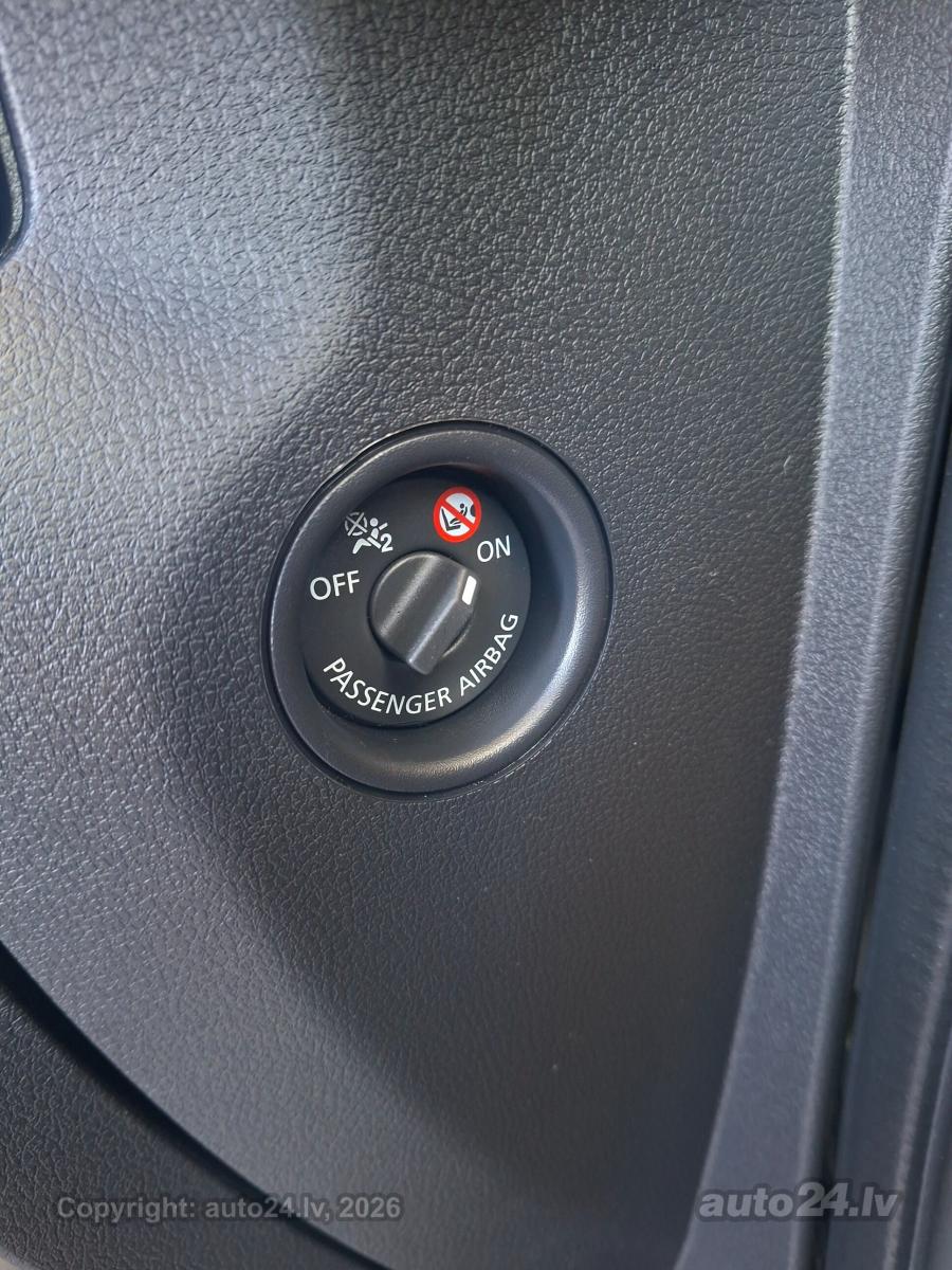 Smilšu krāsa Renault Trafic 2019 Tartu, ar dzinēja tilpumu 1.60 L un nobraukumu 195 tūkst. km par 16900 €, foto 16 vietnē AUTOMOTO.COM.LV
