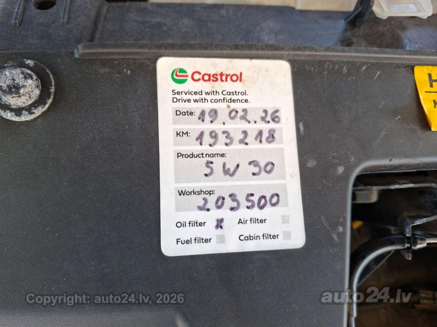 Smilšu krāsa Renault Trafic 2019 Tartu, ar dzinēja tilpumu 1.60 L un nobraukumu 195 tūkst. km par 16900 €, foto 21 vietnē AUTOMOTO.COM.LV