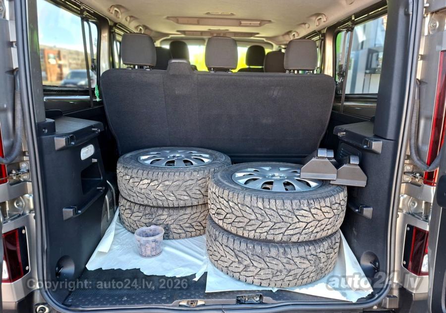 Smilšu krāsa Renault Trafic 2019 Tartu, ar dzinēja tilpumu 1.60 L un nobraukumu 195 tūkst. km par 16900 €, foto 22 vietnē AUTOMOTO.COM.LV
