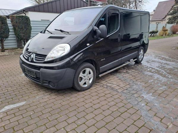 Melns Renault Trafic 2007 Ukmergė, ar dzinēja tilpumu 2.00 L un nobraukumu 220 tūkst. km par 5450 €, foto 3 vietnē AUTOMOTO.COM.LV