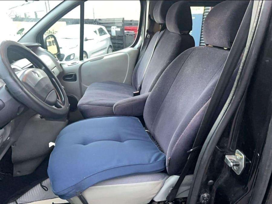 Melns Renault Trafic 2007 Utena, ar dzinēja tilpumu 0.00 L un nobraukumu 289 tūkst. km par 4990 €, foto 5 vietnē AUTOMOTO.COM.LV