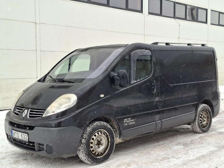 Melns Renault Trafic 2007 Šilutė, ar dzinēja tilpumu 2.00 L un nobraukumu 350 tūkst. km par 2500 €, foto 3 vietnē AUTOMOTO.COM.LV