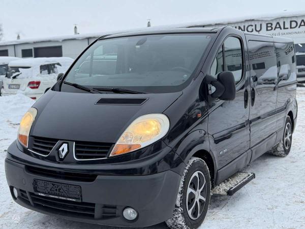 Black Renault Trafic 2007 in Utena, with an engine capacity of 2.50 L and mileage of 300 thousand km for 5390 €, photo 3 on AUTOMOTO.COM.LV