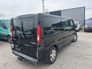 Melns Renault Trafic 2012 Kauņa, ar dzinēja tilpumu 2.00 L un nobraukumu 283 tūkst. km par 6700 €, foto 4 vietnē AUTOMOTO.COM.LV