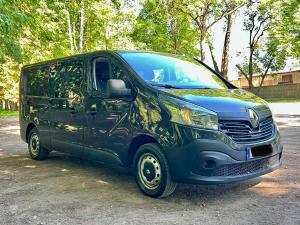 Melns Renault Trafic 2015 Panevēža, ar dzinēja tilpumu 1.60 L un nobraukumu 320 tūkst. km par 8200 €, foto 3 vietnē AUTOMOTO.COM.LV