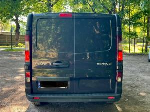 Melns Renault Trafic 2015 Panevēža, ar dzinēja tilpumu 1.60 L un nobraukumu 320 tūkst. km par 8200 €, foto 7 vietnē AUTOMOTO.COM.LV