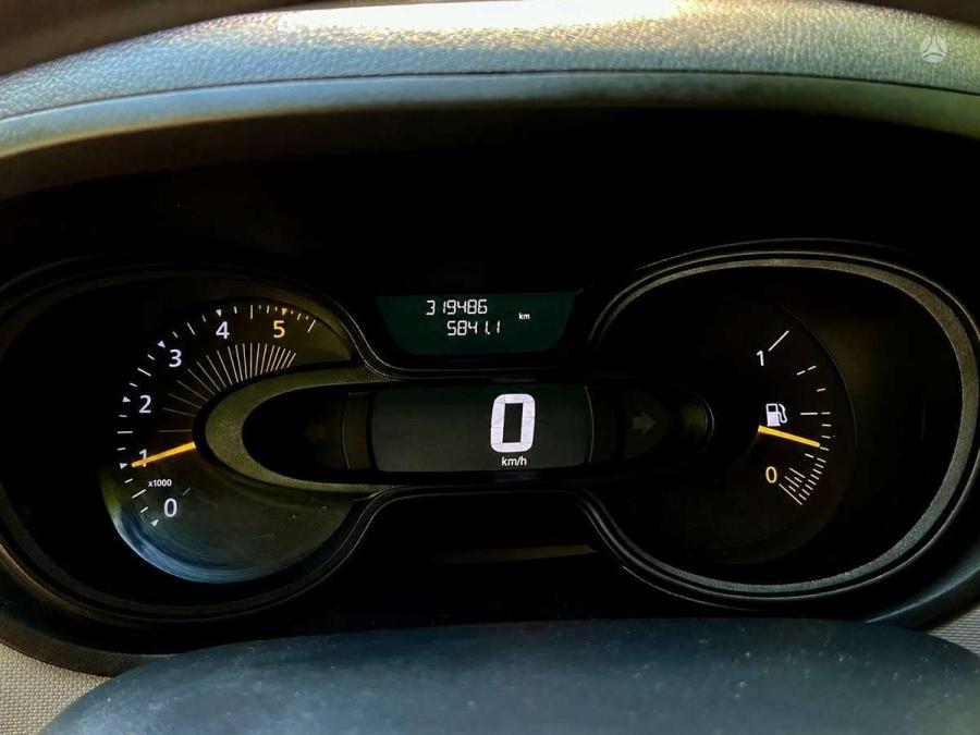Melns Renault Trafic 2015 Panevēža, ar dzinēja tilpumu 1.60 L un nobraukumu 320 tūkst. km par 8200 €, foto 12 vietnē AUTOMOTO.COM.LV