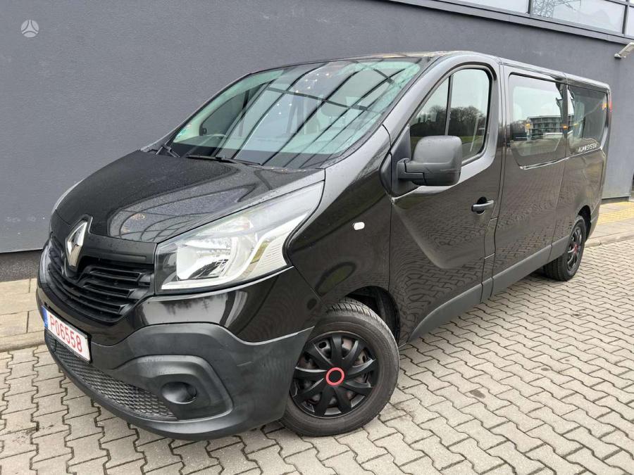 Black Renault Trafic 2016 in Vilnius, with an engine capacity of 1.60 L and mileage of 124 thousand km for 14900 €, photo 1 on AUTOMOTO.COM.LV