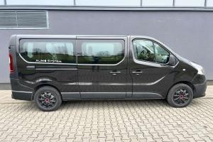 Black Renault Trafic 2016 in Vilnius, with an engine capacity of 1.60 L and mileage of 124 thousand km for 14900 €, photo 7 on AUTOMOTO.COM.LV