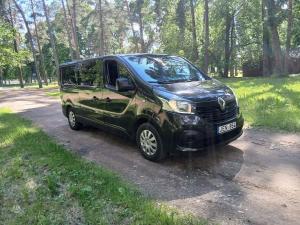Black Renault Trafic 2016 in Alytus, with an engine capacity of 1.60 L and mileage of 350 thousand km for 8500 €, photo 3 on AUTOMOTO.COM.LV