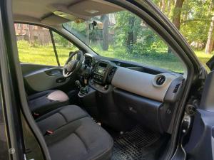 Black Renault Trafic 2016 in Alytus, with an engine capacity of 1.60 L and mileage of 350 thousand km for 8500 €, photo 6 on AUTOMOTO.COM.LV