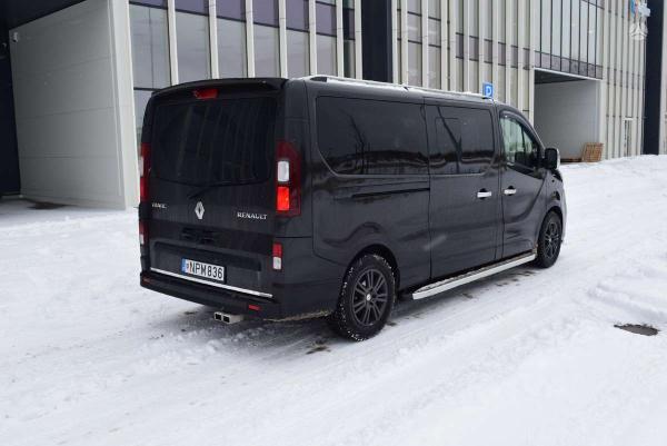 Melns Renault Trafic 2018 Viļņa, ar dzinēja tilpumu 1.60 L un nobraukumu 127 tūkst. km par 18850 €, foto 7 vietnē AUTOMOTO.COM.LV