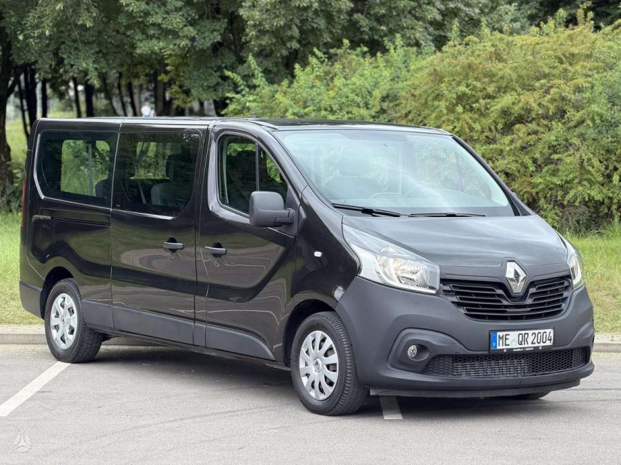 Black Renault Trafic 2019 in Kaunas, with an engine capacity of 1.60 L and mileage of 269 thousand km for 12500 €, photo 1 on AUTOMOTO.COM.LV