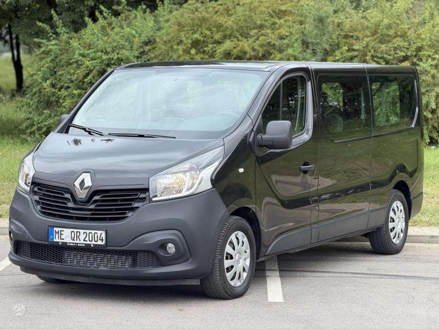 Black Renault Trafic 2019 in Kaunas, with an engine capacity of 1.60 L and mileage of 269 thousand km for 12500 €, photo 4 on AUTOMOTO.COM.LV