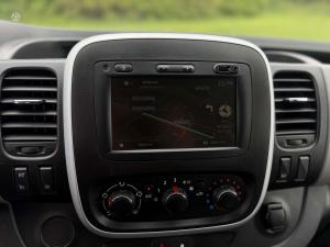 Black Renault Trafic 2019 in Kaunas, with an engine capacity of 1.60 L and mileage of 269 thousand km for 12500 €, photo 18 on AUTOMOTO.COM.LV