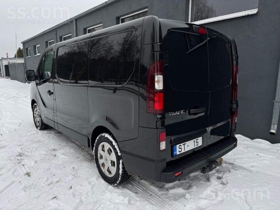 Melns Renault Trafic 2022 Ogre, ar dzinēja tilpumu 2.00 L un nobraukumu 124 tūkst. km par 17500 €, foto 9 vietnē AUTOMOTO.COM.LV